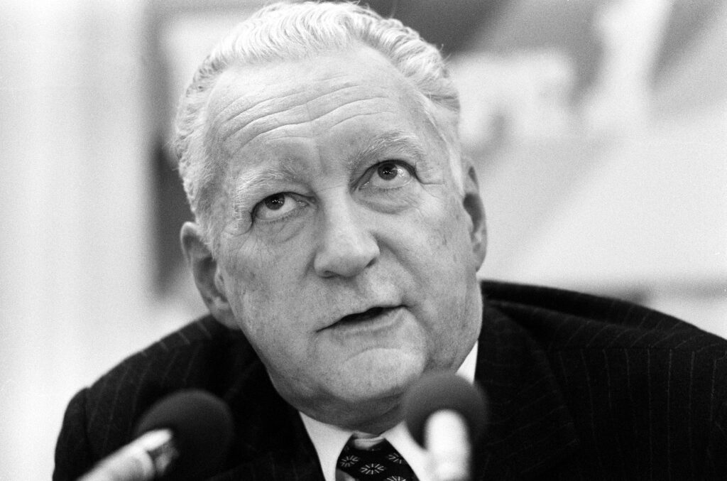 Le plan Messmer : retour aux sources du parc électronucléaire français ...